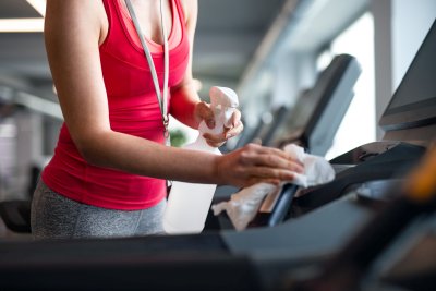 Stay Safe in the Gym With These Hygiene Tips